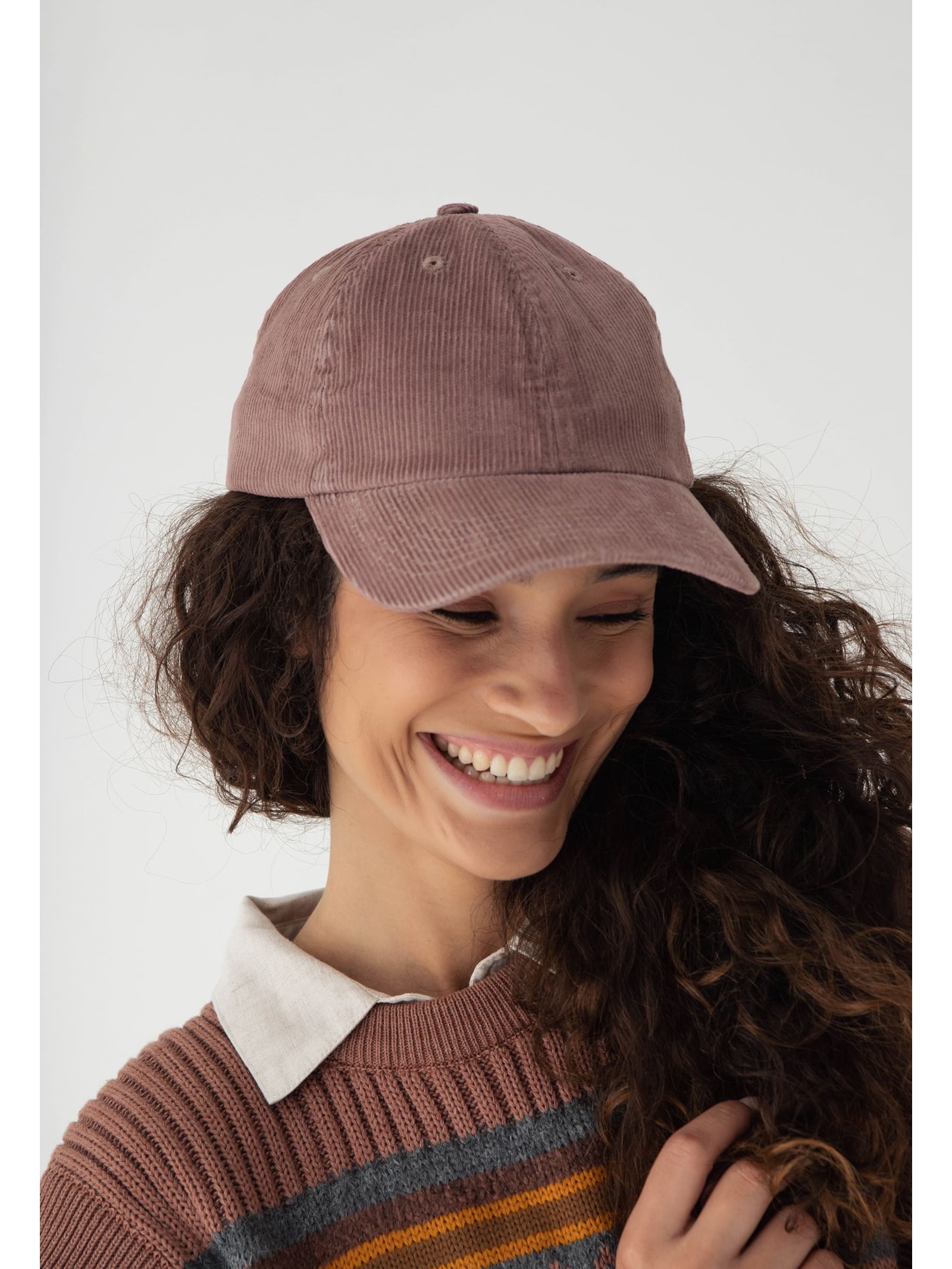 Boné Veludo Cotelê Malva - Shop2gether